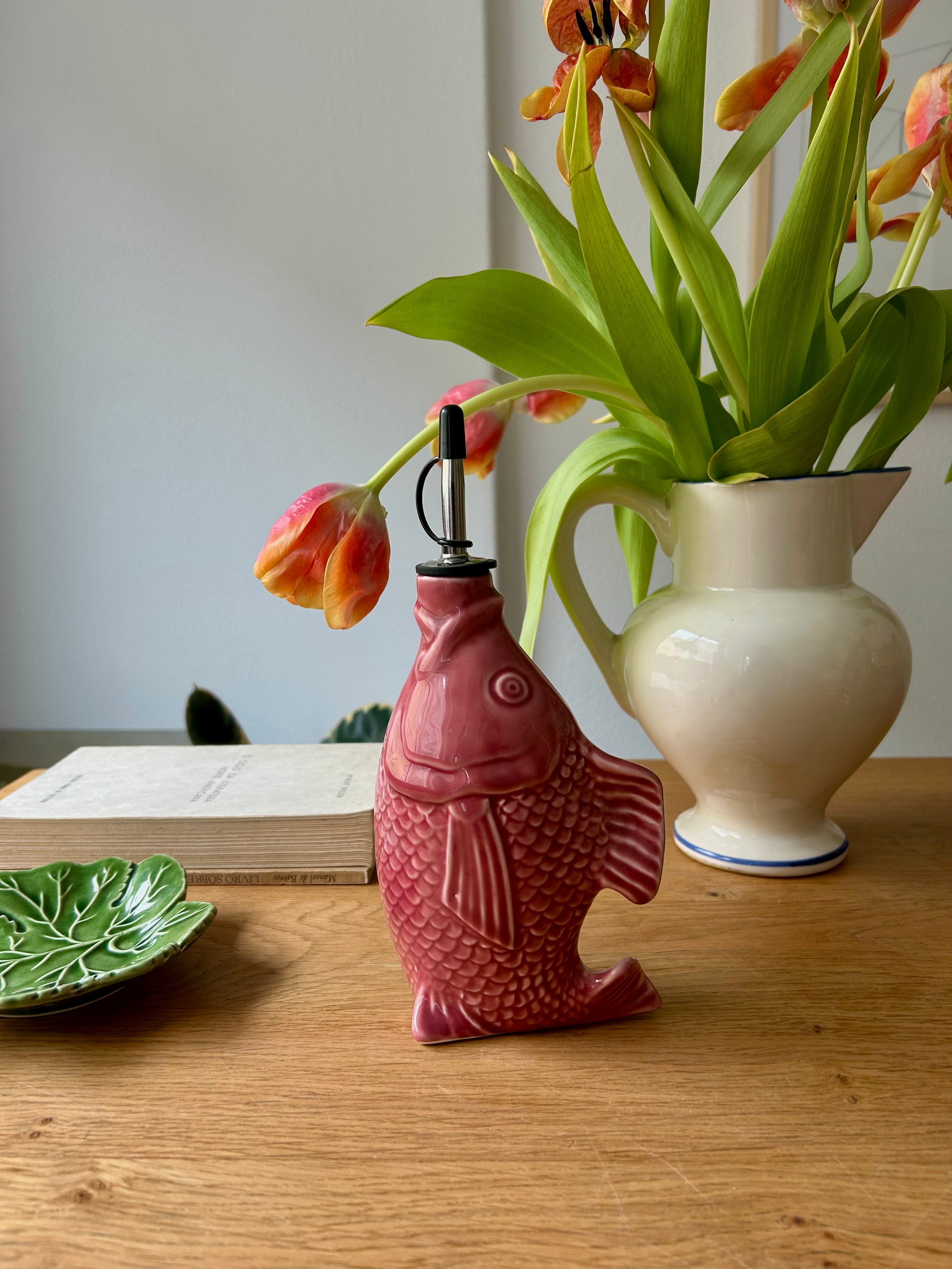 Azeiteira Peixe Rosa – Studio Mathinna